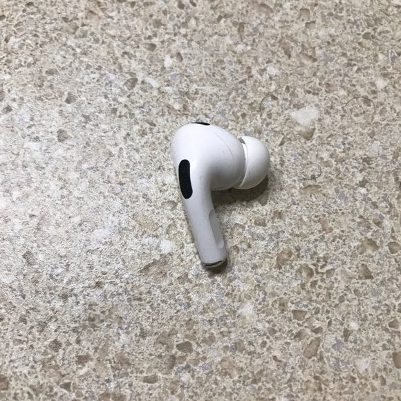 Apple | Headphones | Right Airpod Pro Headset Only | Poshmark
